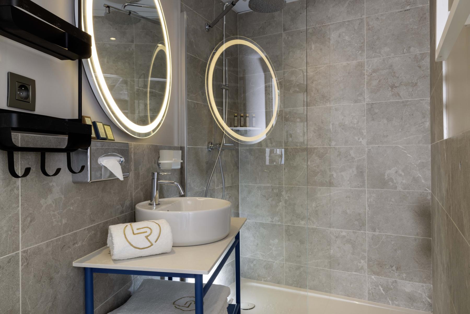 Hotel Les Rives Oceanik | Paris - Latin Quarter | Rooms & Suites